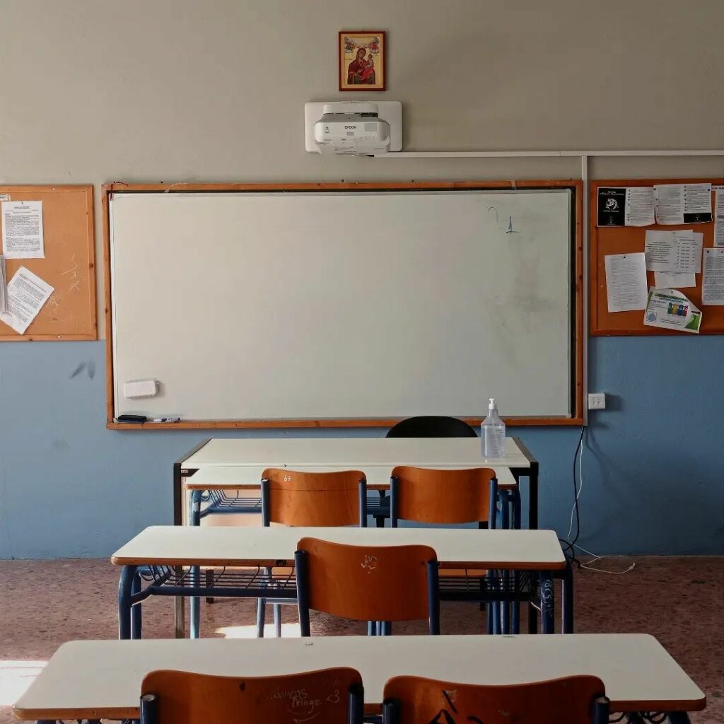 Covid-19: Χωρίς μάσκες το άνοιγμα των σχολείων – Η εγκύκλιος του ...